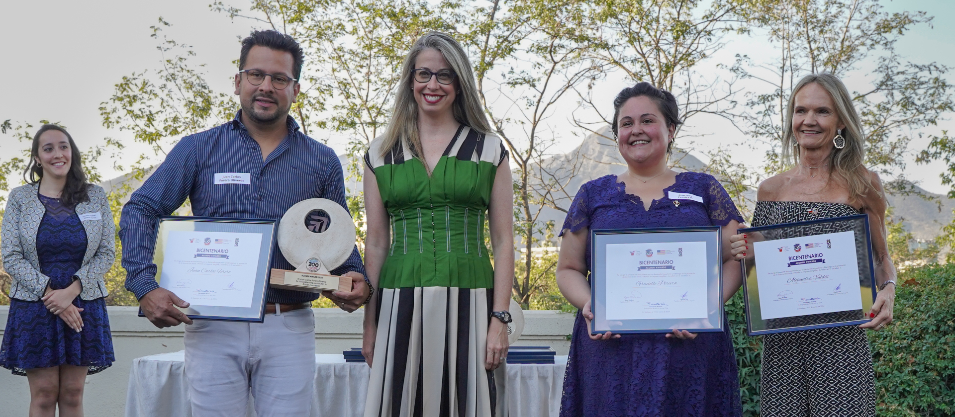 Universidad de Valparaíso - Académico de Odontología UV recibió reconocimiento como "Innovador ...